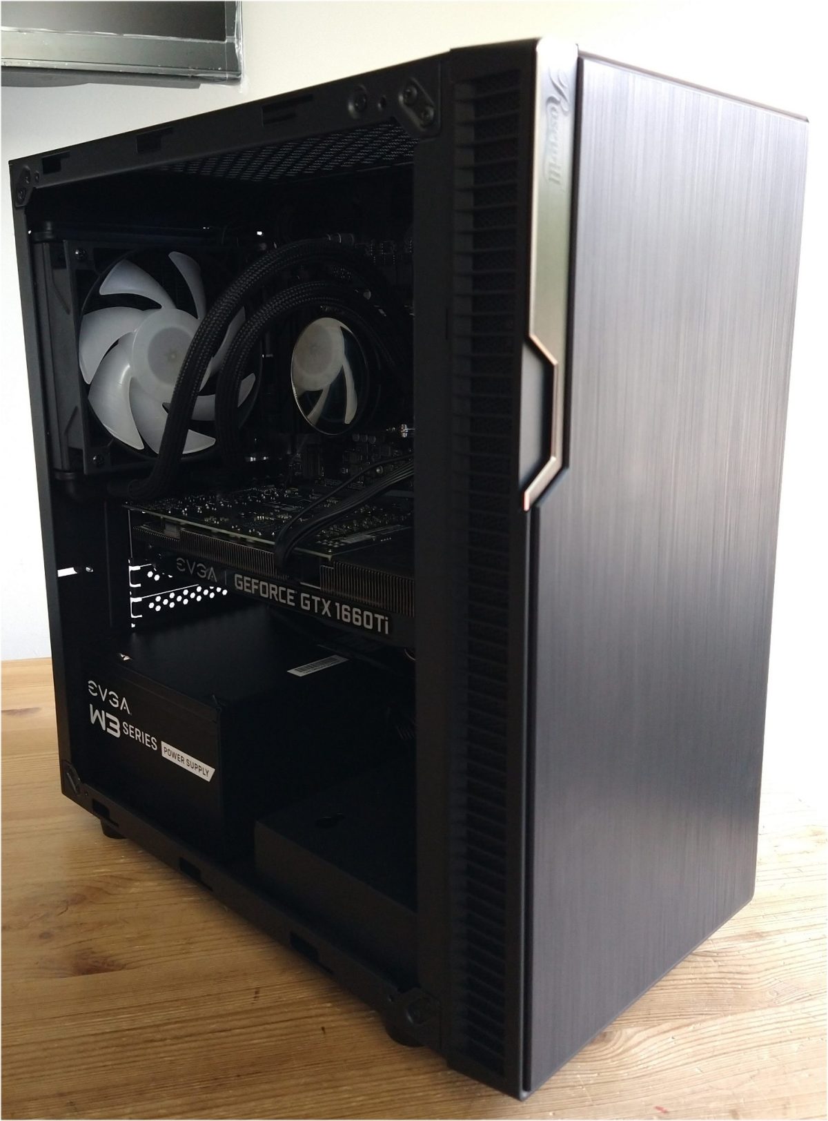 Apollo Intel PC Affordable Gaming Rig